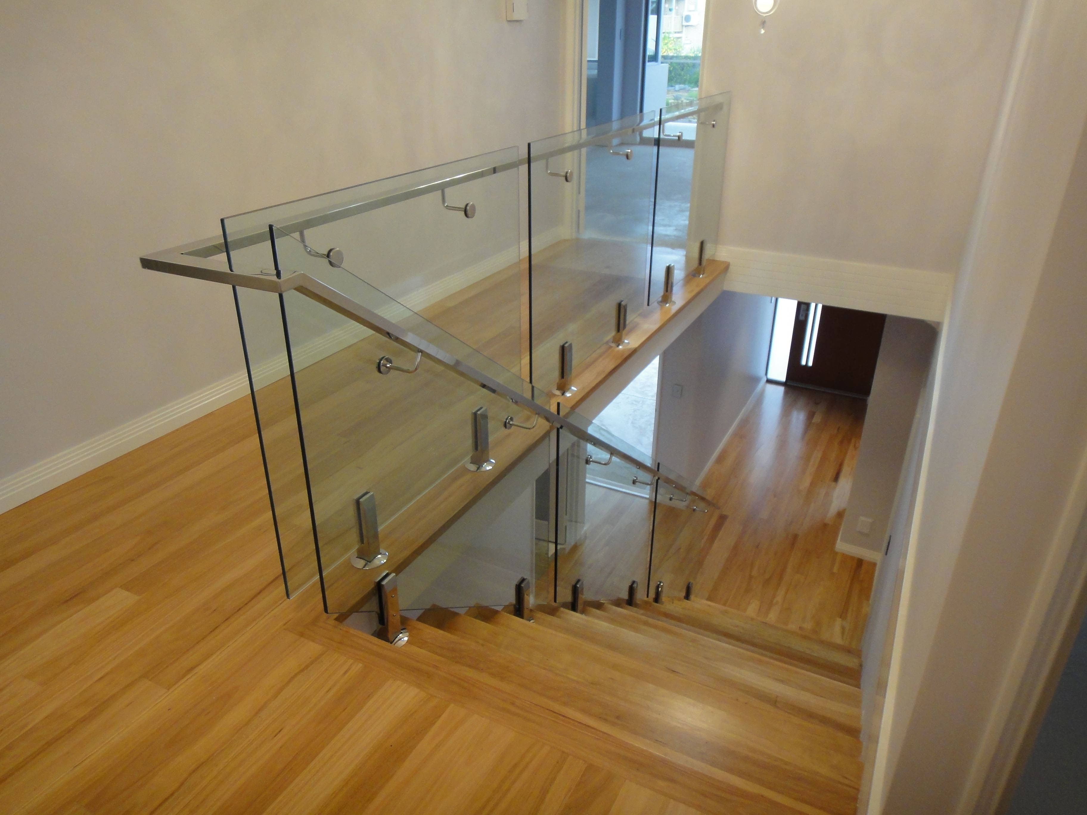 Glass-Bal-1-compressor | Customised Metal Works