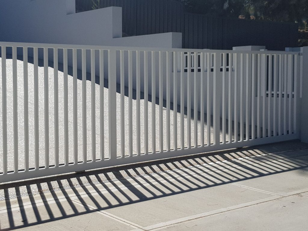 Rolling Gate (1) | Customised Metal Works